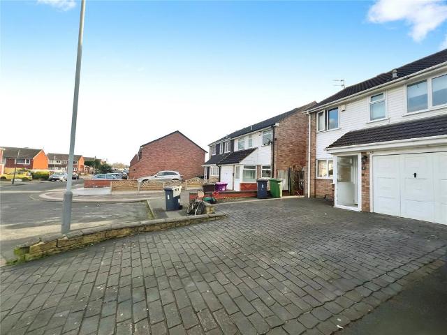 3 bedroom semi detached house to rent