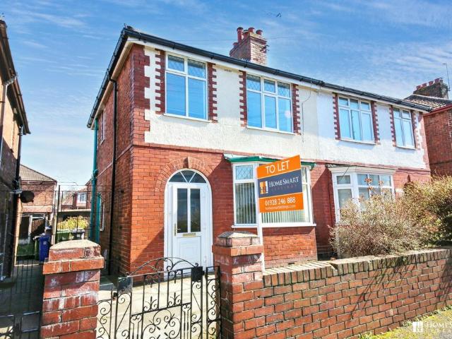 3 bedroom semi detached house to rent