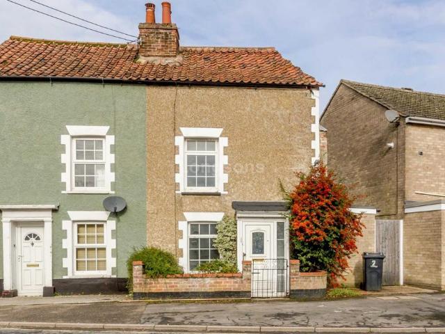 3 bedroom semi detached house to rent