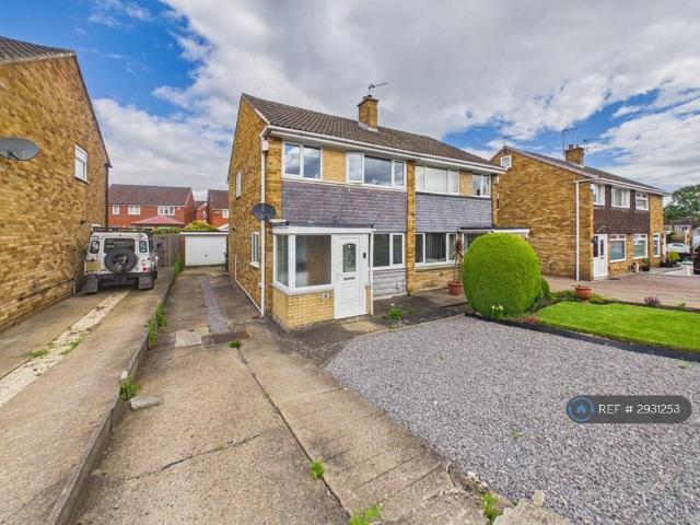3 bedroom semi detached house to rent