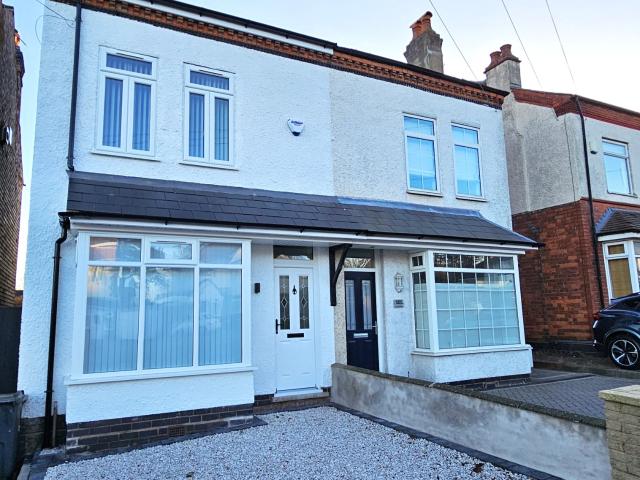 3 bedroom semi detached house to rent