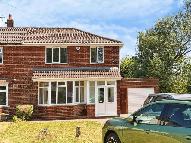 3 bedroom semi detached house to rent