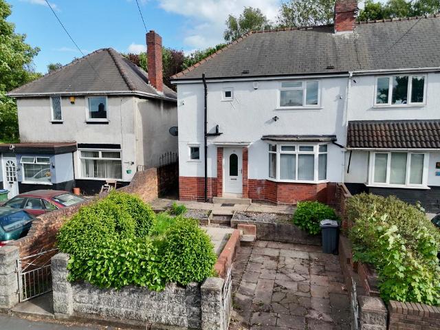 3 bedroom semi detached house to rent