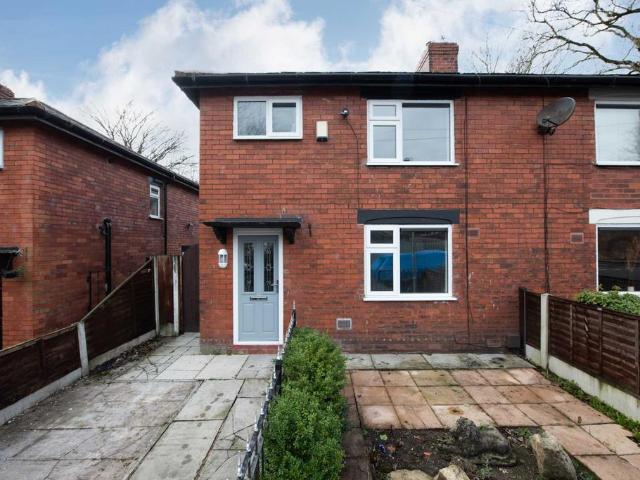 3 bedroom semi detached house to rent
