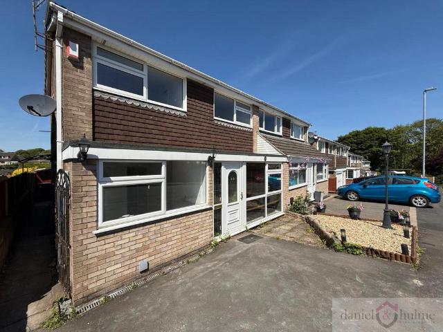3 bedroom semi detached house to rent