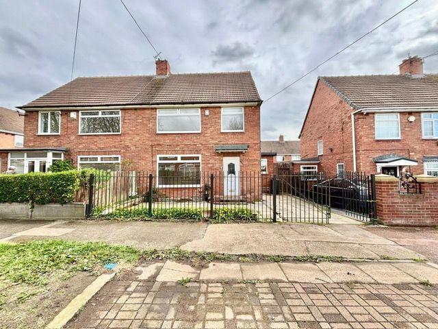 3 bedroom semi detached house to rent