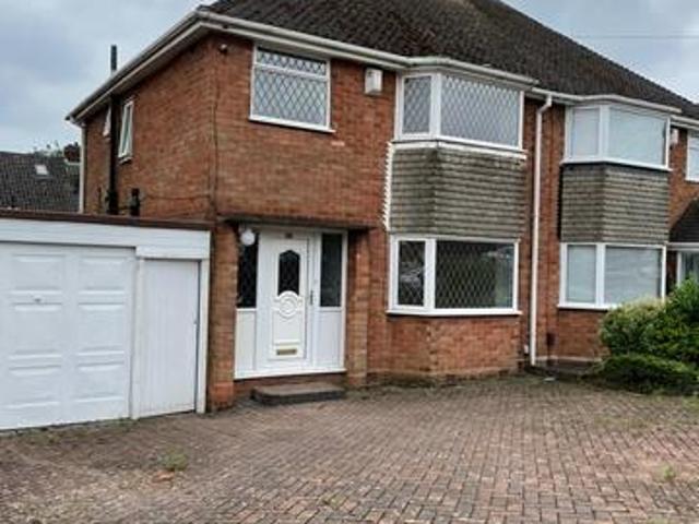 3 bedroom semi detached house to rent