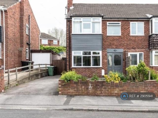 3 bedroom semi detached house to rent
