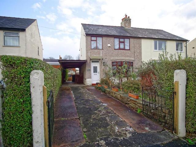 3 bedroom semi detached house to rent