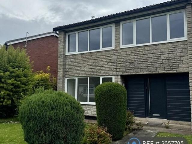 3 bedroom semi detached house to rent
