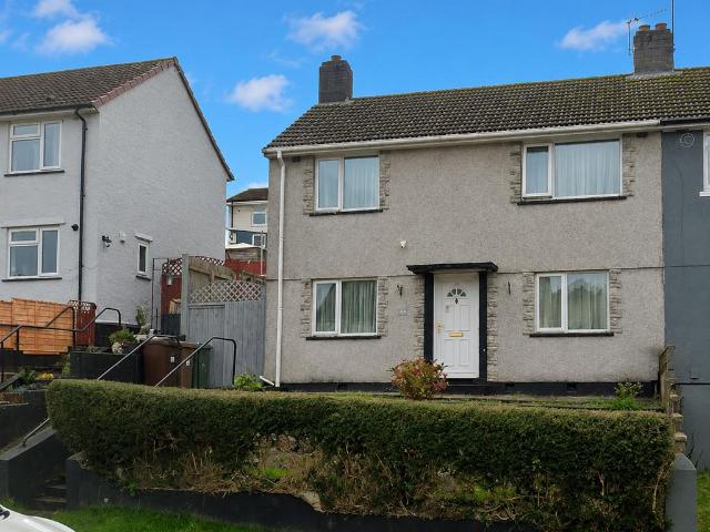 3 bedroom semi detached house to rent