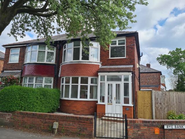 3 bedroom semi detached house to rent