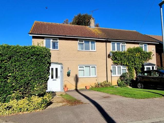 3 bedroom semi detached house to rent