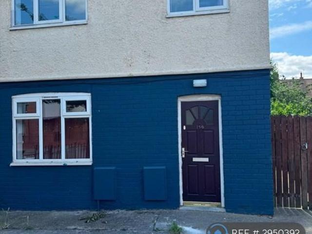 3 bedroom semi detached house to rent
