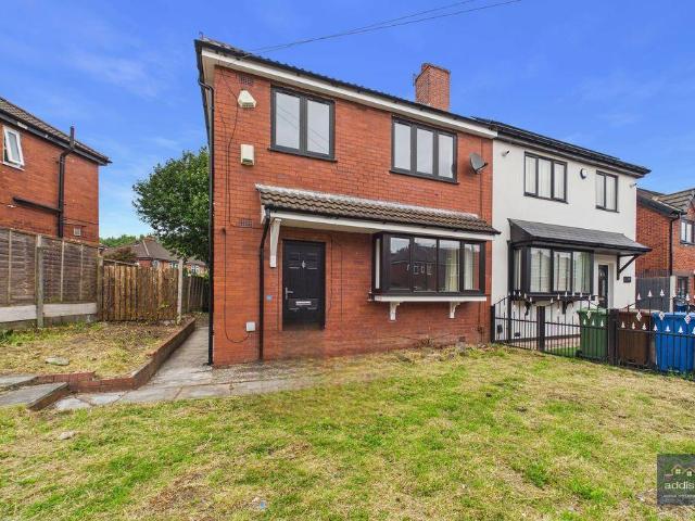 3 bedroom semi detached house to rent