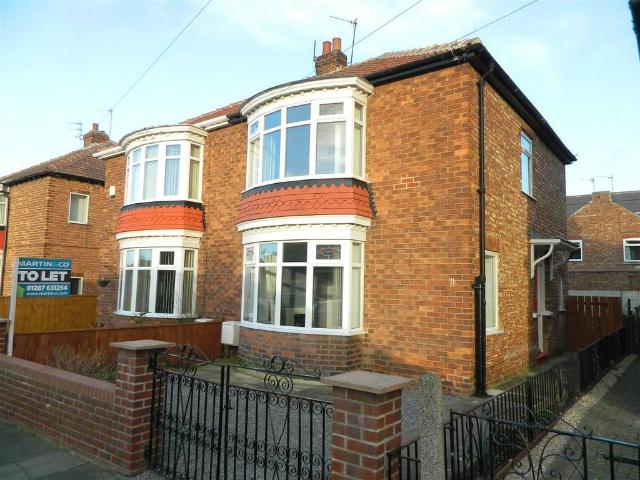 3 bedroom semi detached house to rent