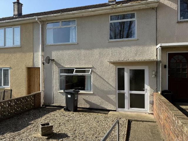 3 bedroom terraced house to rent