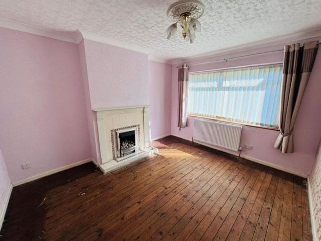 3 bedroom semi detached house to rent