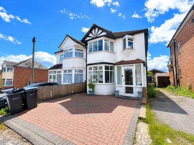 3 bedroom semi detached house to rent