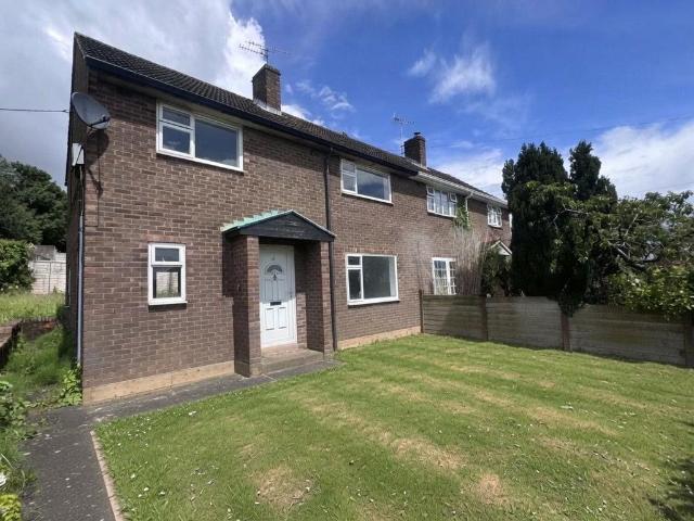 3 bedroom semi detached house to rent