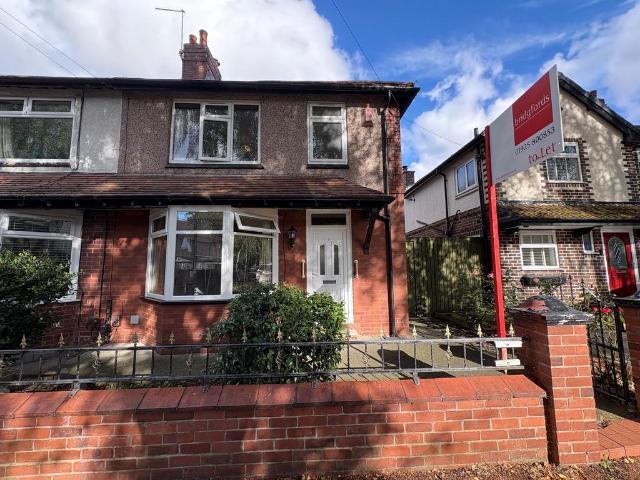 3 bedroom semi detached house to rent