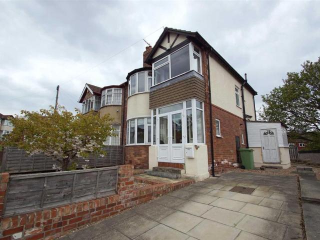3 bedroom semi detached house to rent