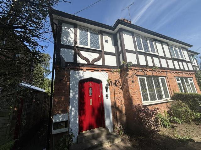 3 bedroom semi detached house to rent