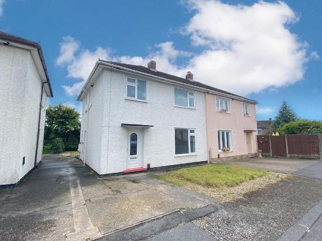 3 bedroom semi detached house to rent