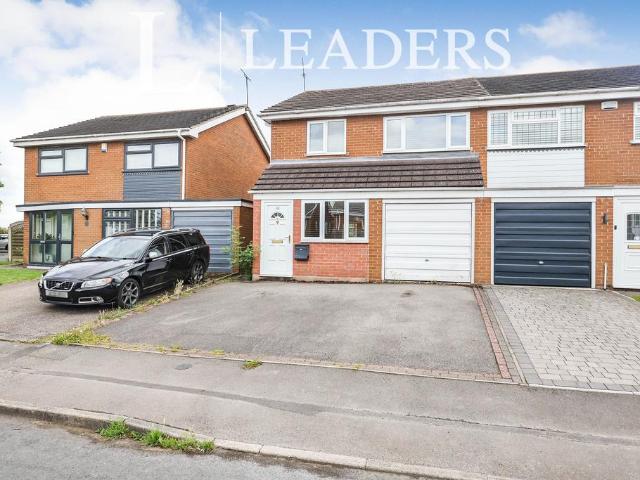 3 bedroom semi detached house to rent