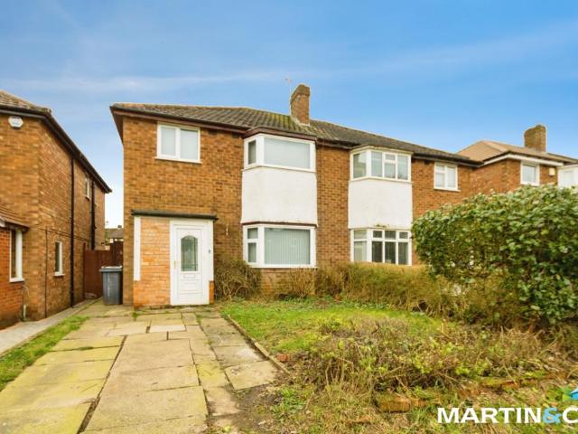 3 bedroom semi detached house to rent