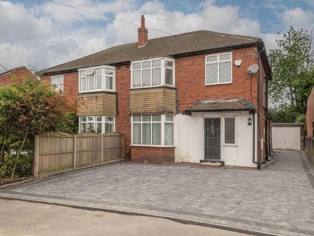 3 bedroom semi detached house to rent