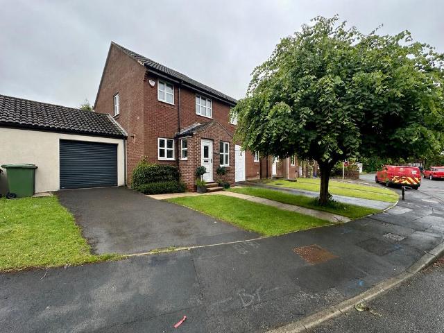 3 bedroom semi detached house to rent