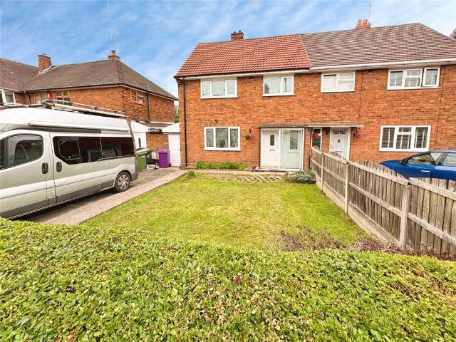 3 bedroom semi detached house to rent