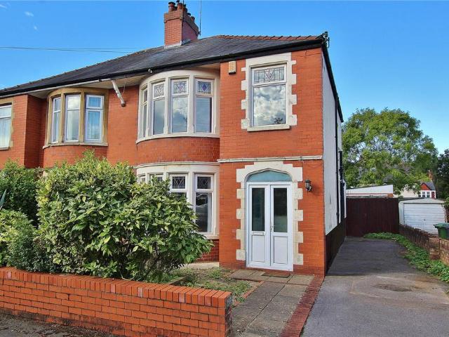 3 bedroom semi detached house to rent