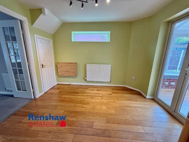 3 bedroom semi detached house to rent
