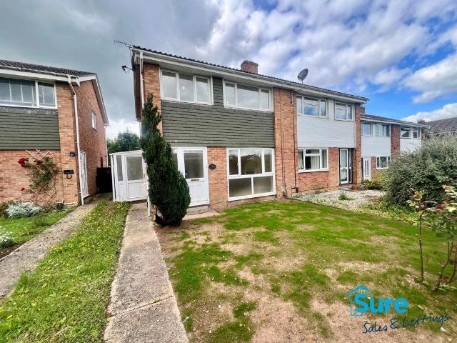 3 bedroom semi detached house to rent