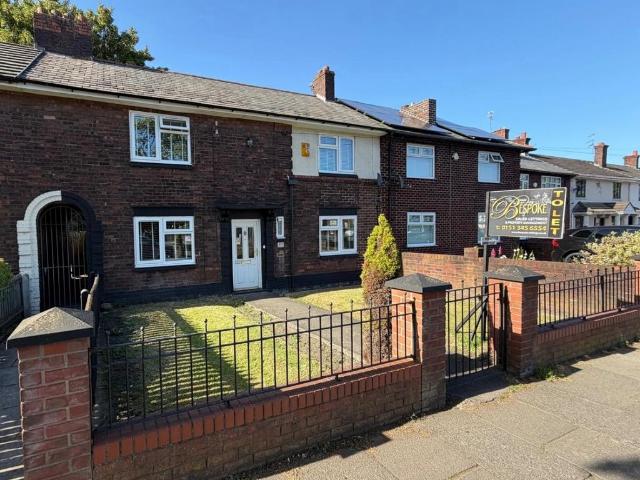 3 bedroom semi detached house to rent