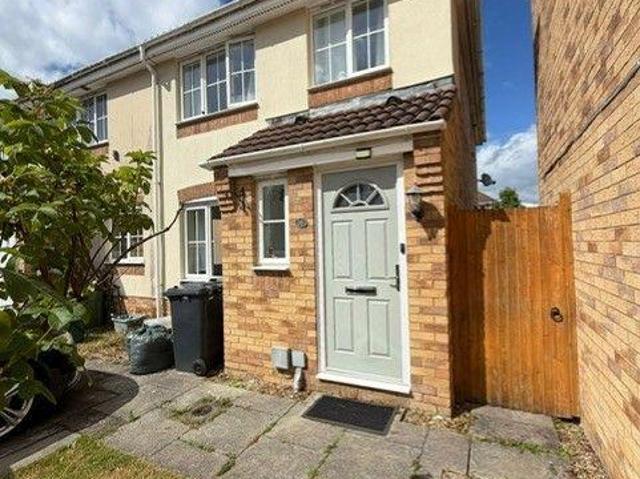 3 bedroom semi detached house to rent