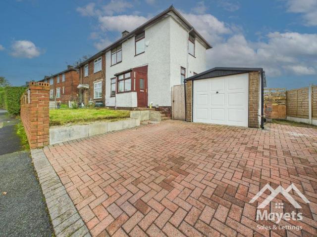 3 bedroom semi detached house to rent
