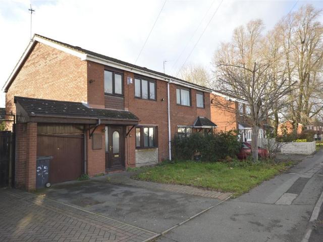 3 bedroom semi detached house to rent