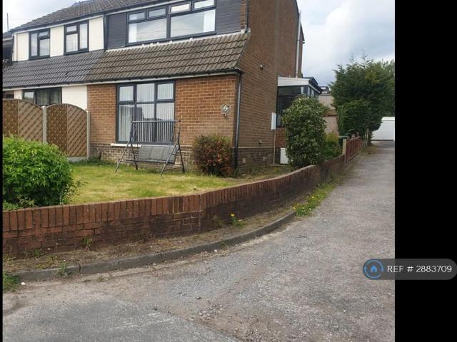 3 bedroom semi detached house to rent