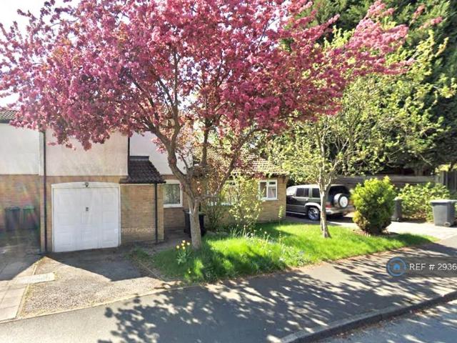 3 bedroom semi detached house to rent