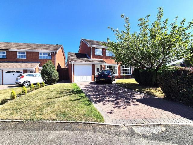 3 bedroom semi detached house to rent