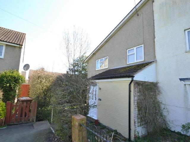 3 bedroom semi detached house to rent