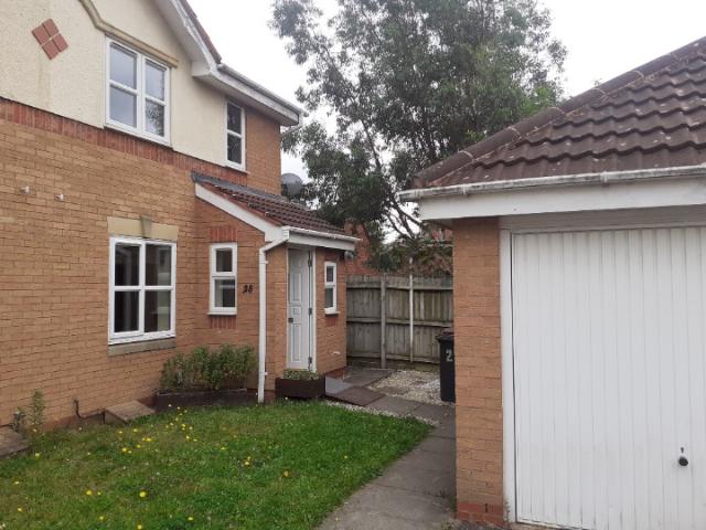 3 bedroom semi detached house to rent