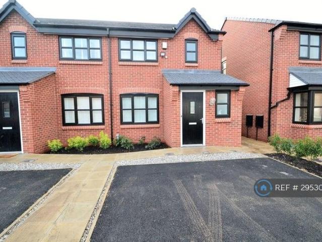 3 bedroom semi detached house to rent