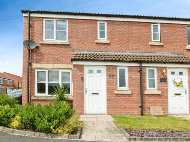 3 bedroom semi detached house to rent