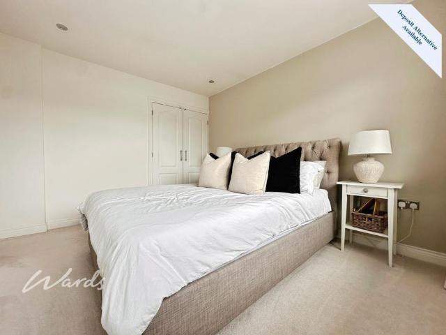 3 bedroom semi detached house to rent