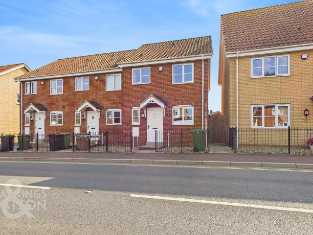 3 bedroom semi detached house to rent