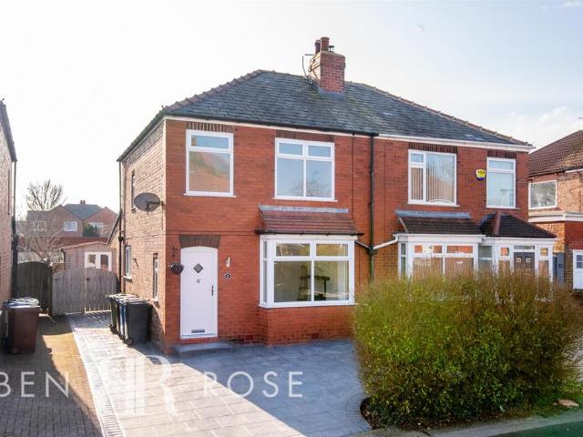 3 bedroom semi detached house to rent